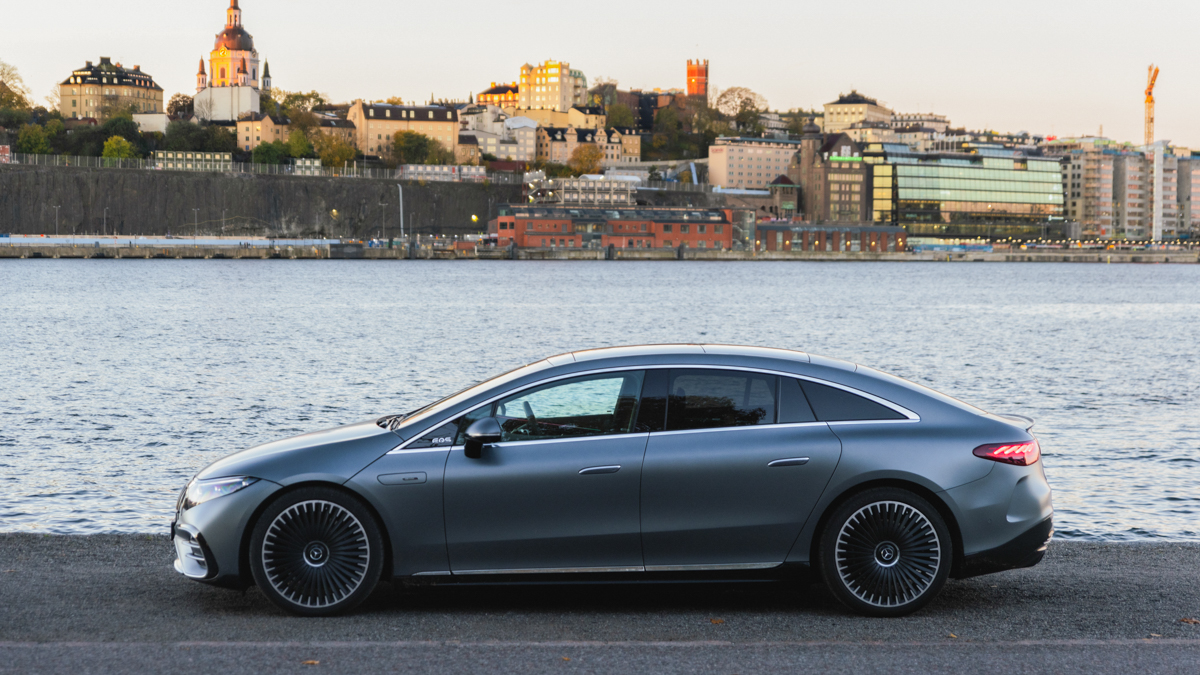 Mercedes-AMG EQS 53 är en missil för direktörer - Dagens PS