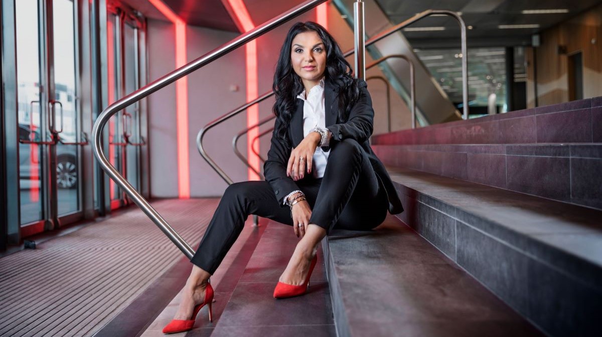 Shoka Åhrman: Från sparekonom till makthavare - Dagens PS